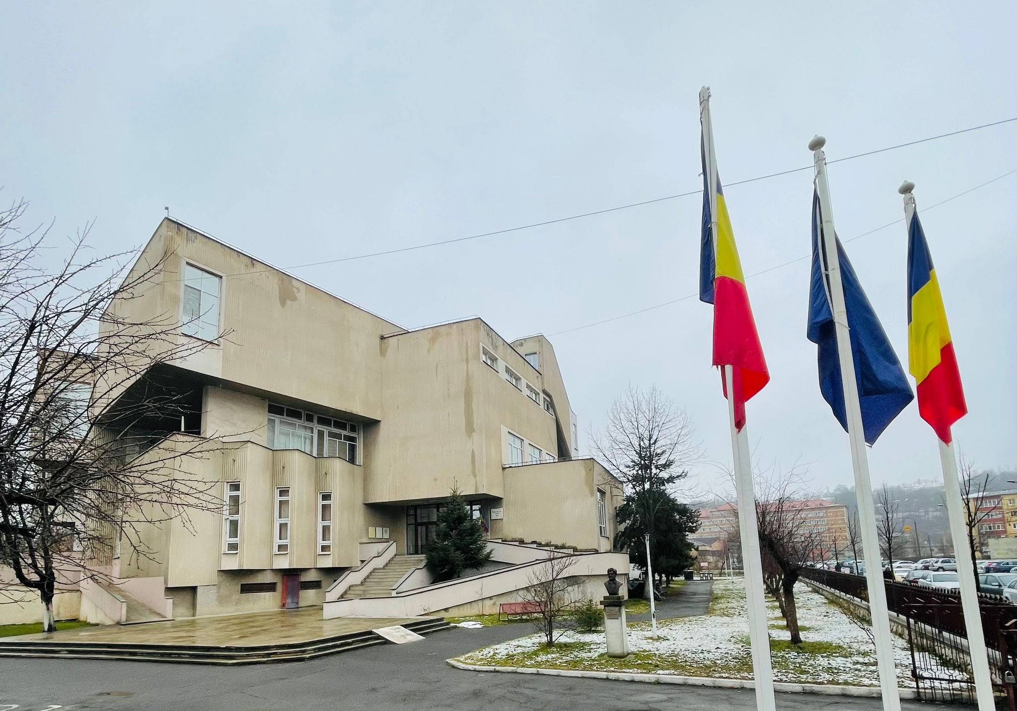 ROMEO DUNCA VREA SA PUNA IN VALOARE MOSTENIREA STRAMOSILOR! – Carasanul