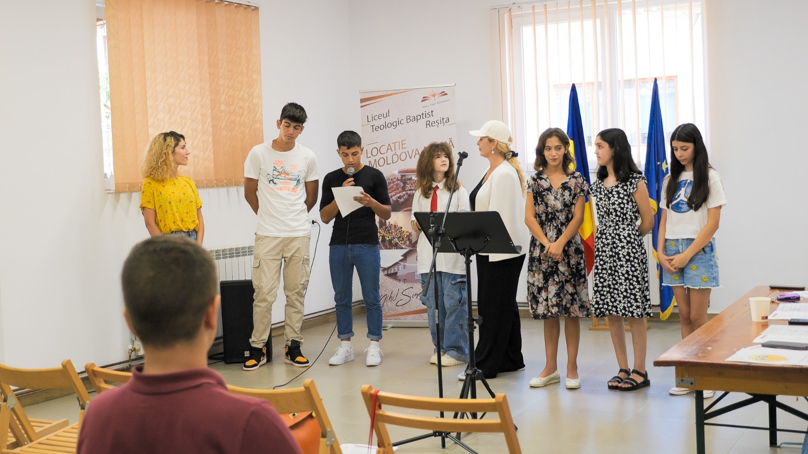 O Poveste de Lumină și Speranță: Christmas Pageant – Școala de Vorbit în Public ‘Timotei ...