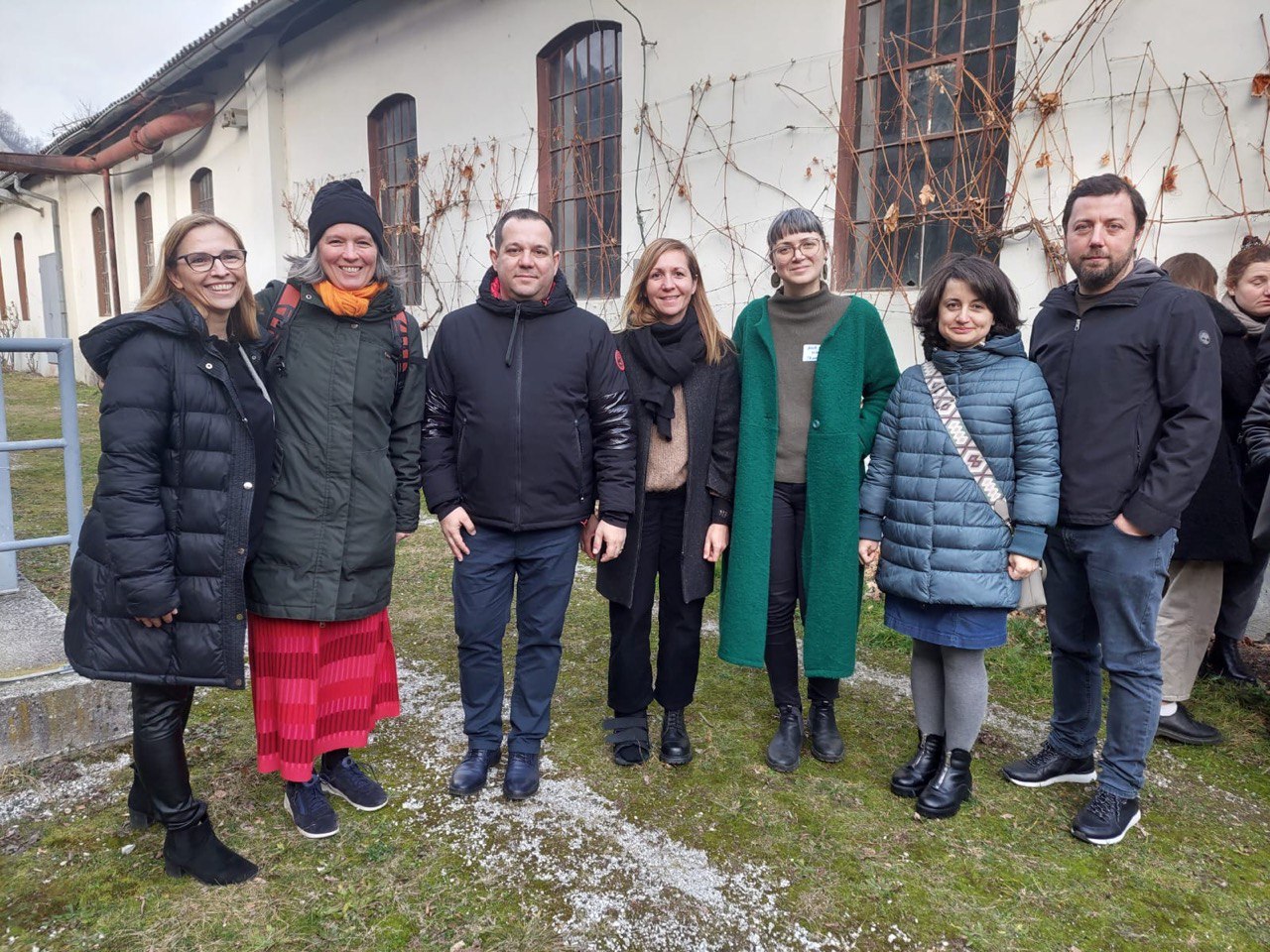 PRIMARIA RESITA CAUTA AJUTOR IN SLOVENIA! – Carasanul